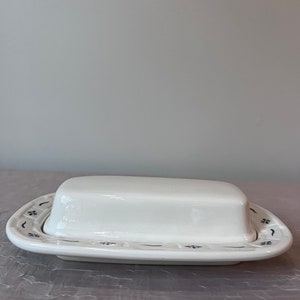 Vintage Longaberger Woven Traditions Pottery Classic Blue Dinnerware ...