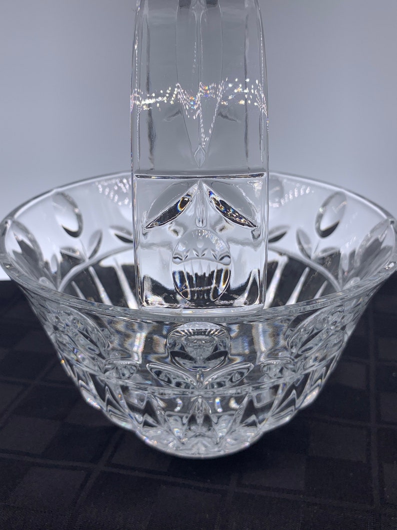Vintage Block Crystal Tulip Pattern Handled Basket Signed - Etsy
