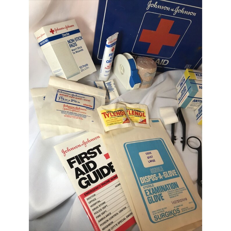 Vintage Johnson & Johnson First Aid Kit Metal Box 8161 Most - Etsy