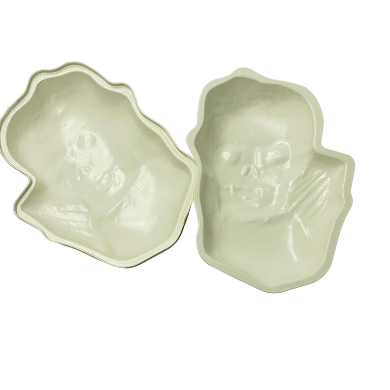Vintage Vacuform 3D Molded Plastic Skull Corn Cob Halloween Candy ...