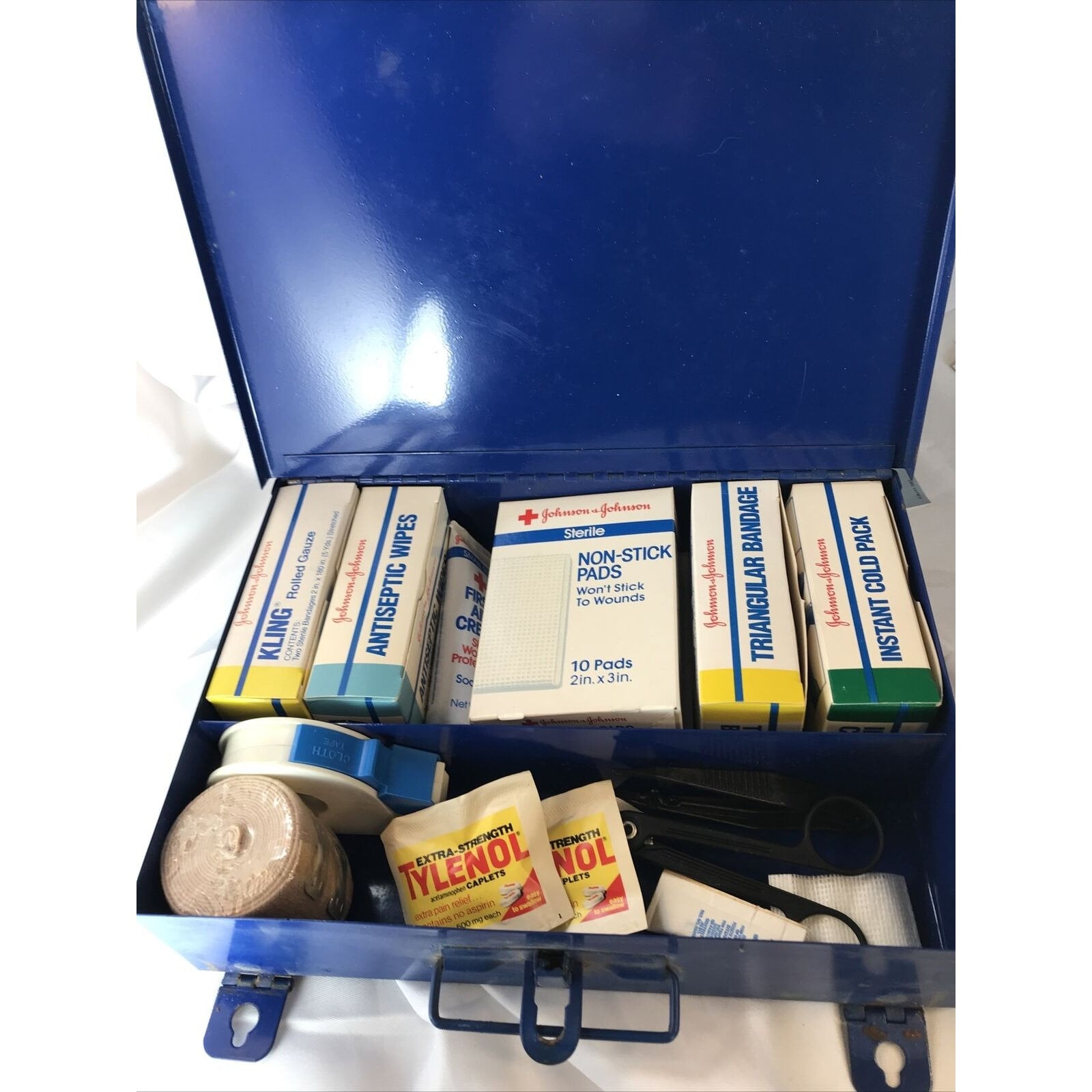 Vintage Johnson & Johnson First Aid Kit Metal Box 8161 Most - Etsy