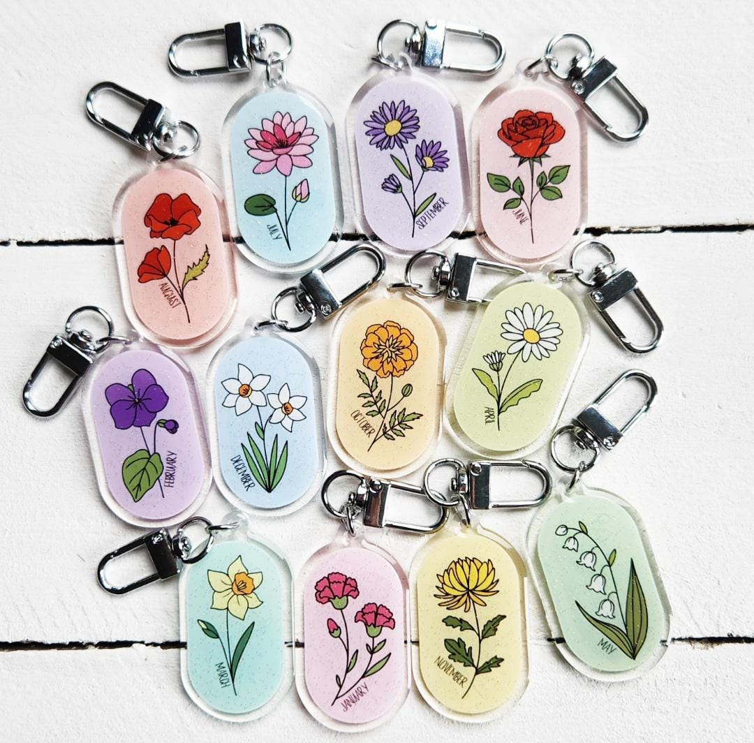 Birth Flower Keychain | Custom Birth Month Gift | Floral Personalised ...