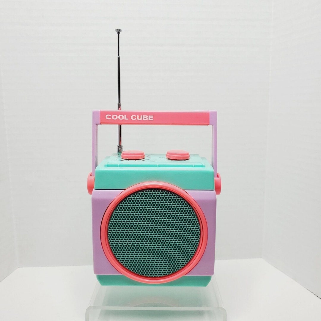 Vintage 80's IM A Cool Cube Handy Little Radio Mini Boom Box Pink ...