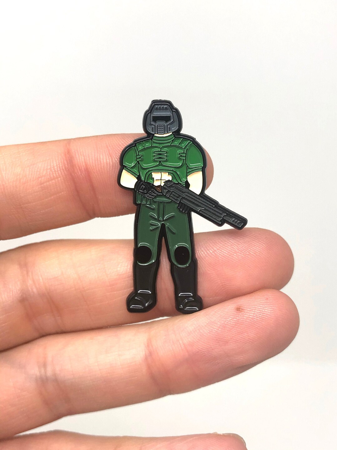 Doom - Doom Guy Enamel Pin or Magnet - Classic Doom Retro Gaming Art - Etsy