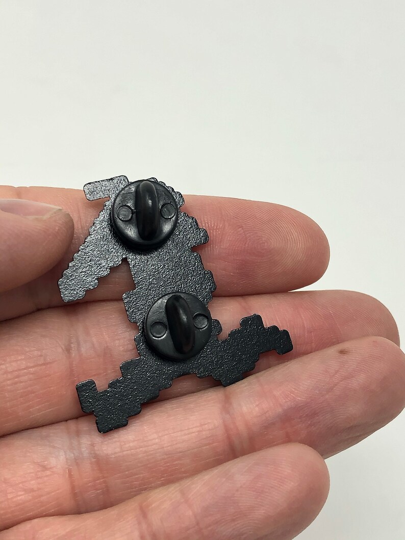 Spy Vs Spy for NES Black Spy Enamel Pin or Magnet Classic - Etsy