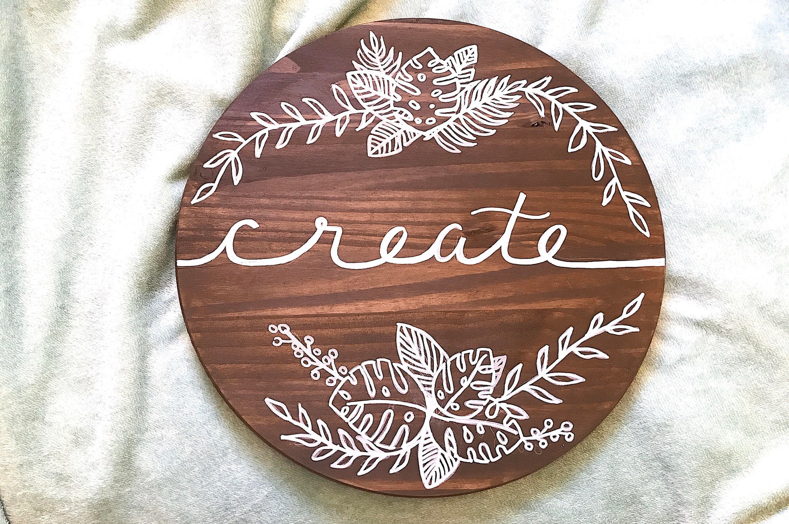 Hand-painted Round Wood Wall Art, Custom Painting, Wall Decor, Wood ...