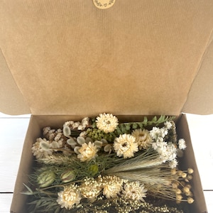 Dried Flower Mix Crafting Boxes, Preserved DIY Mini Posies, Gift ...