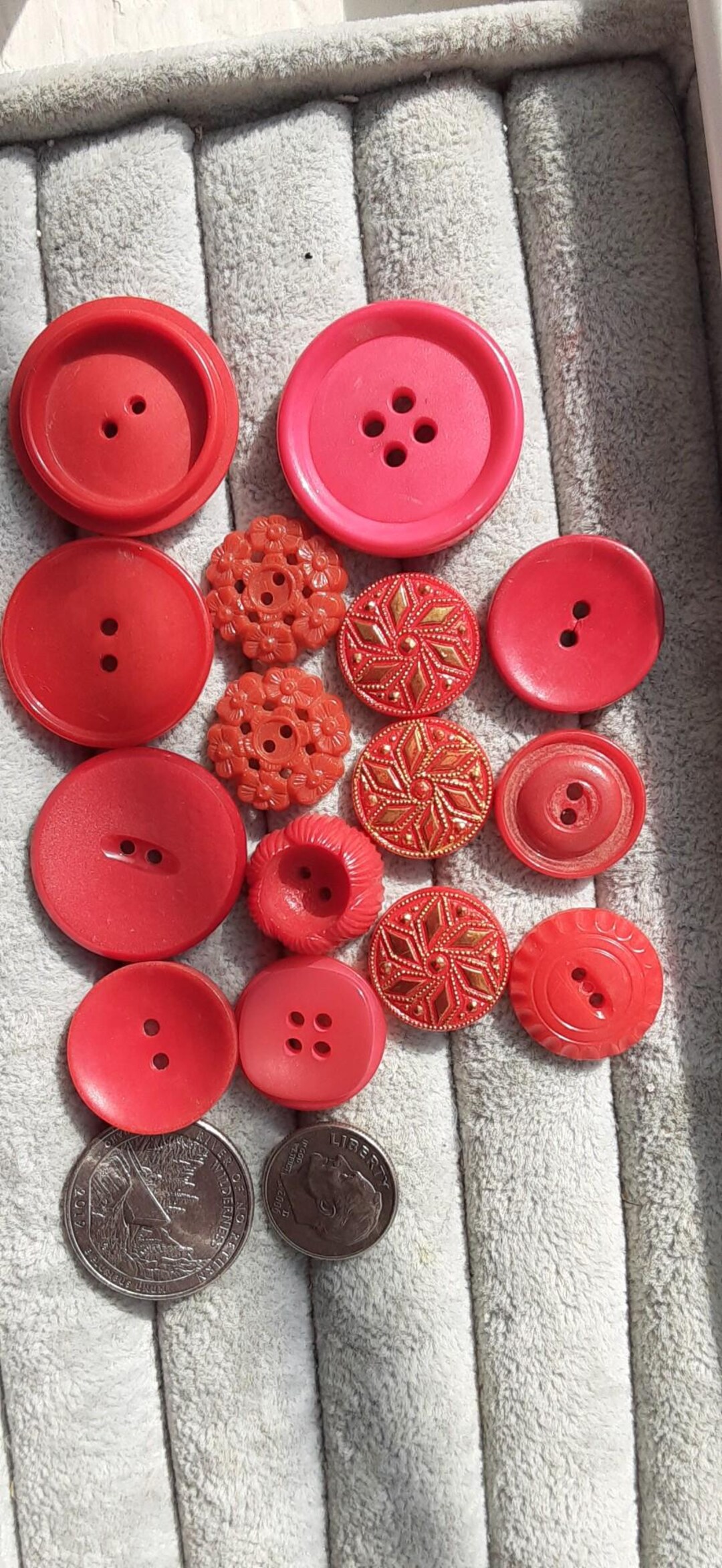 15 Vintage Red Buttons From 6/8" to 1 1/4" - Etsy