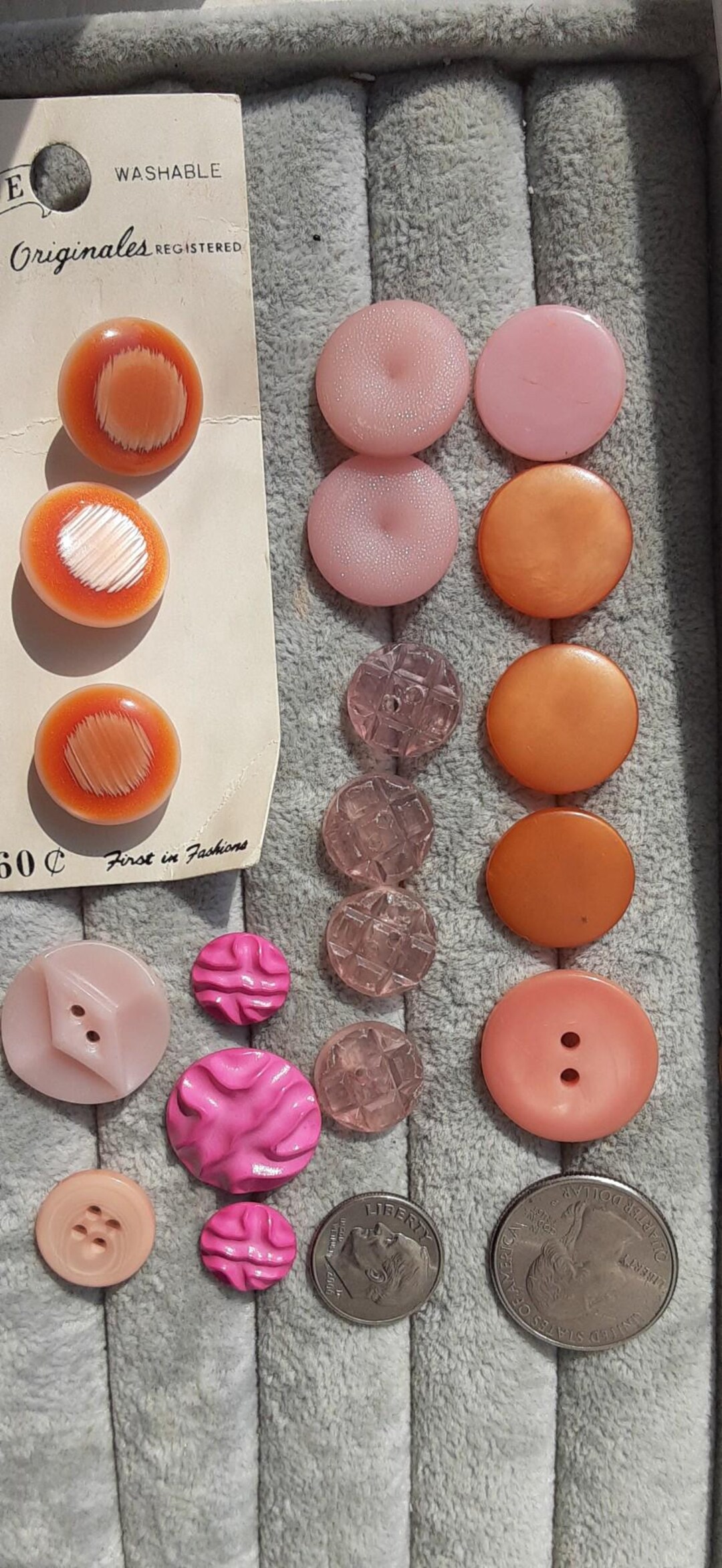 19 Vintage Pink/peach Buttons 5/8" to 7/8" - Etsy