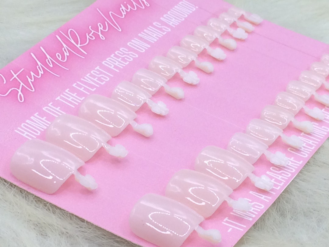 Buttercream | Toes-on-the-go | Press on Toenails | Studdedrosenails - Etsy