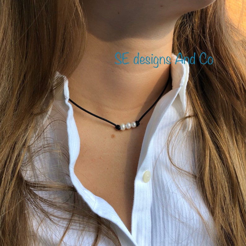 SMALL PEARL CHOKER/ Pearl Leather Choker/ Pearl Choker/ 3 - Etsy