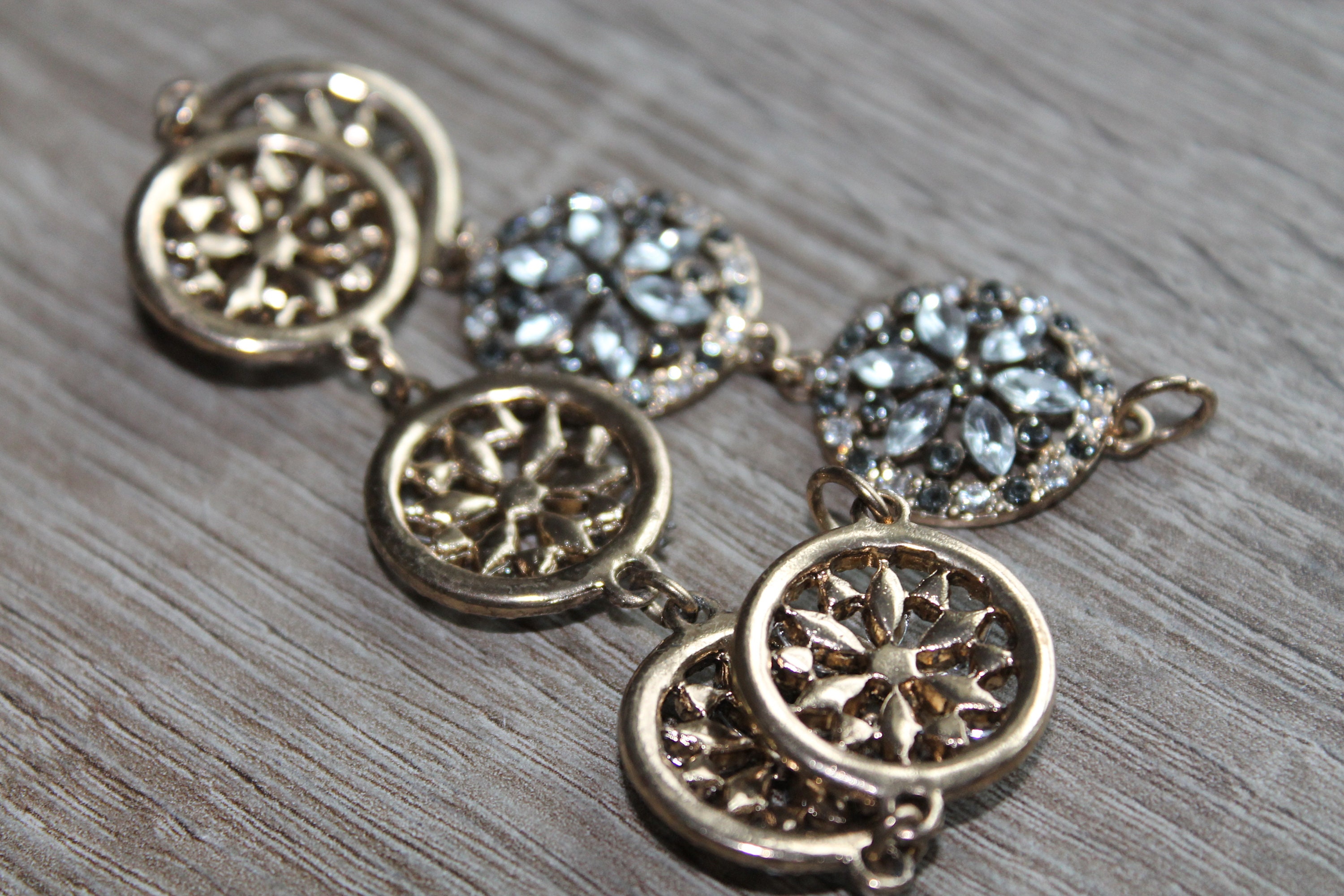 Filigree Vintage Style Round Chain Link Rhinestones Antique Bronze Tone ...