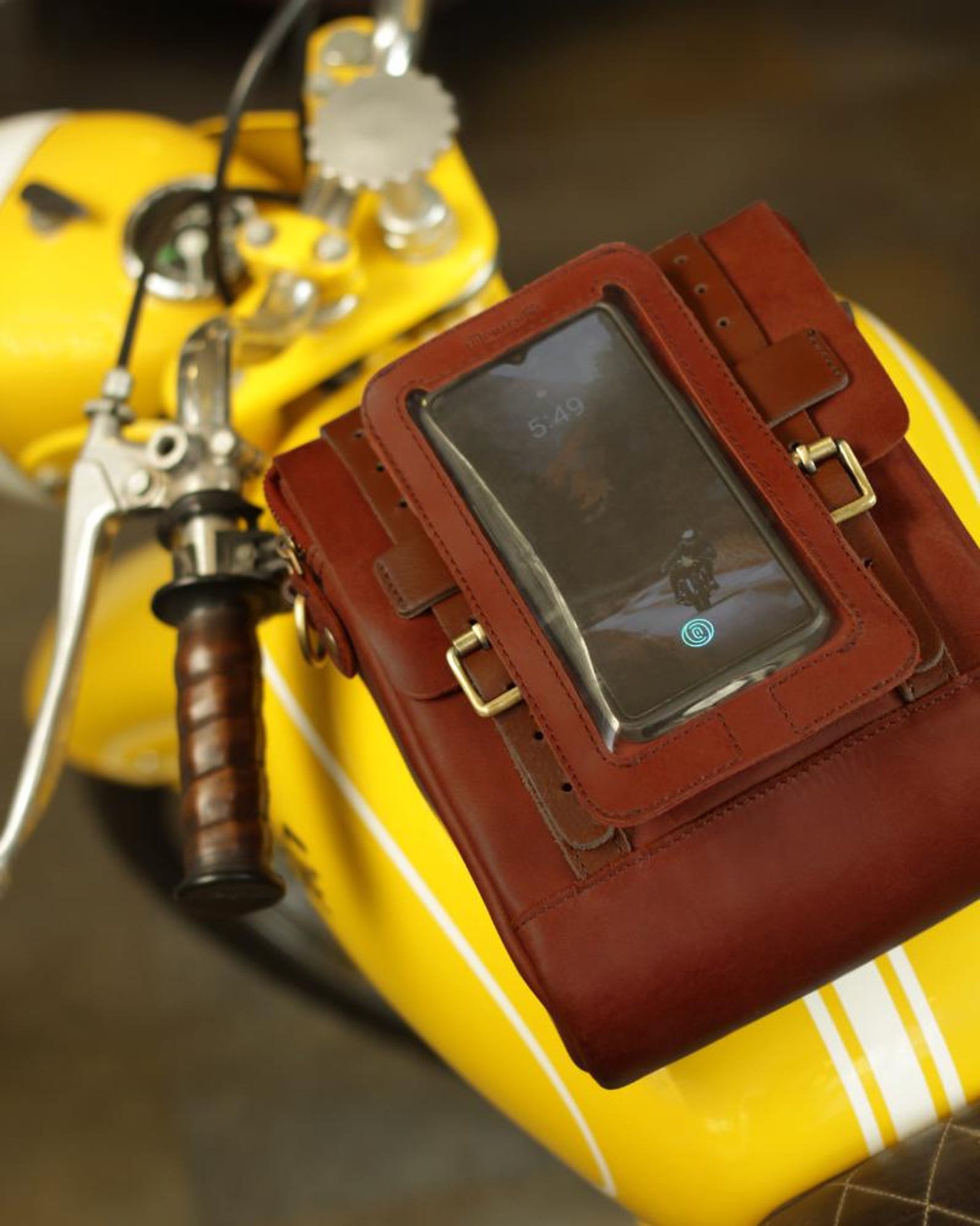 Motorcycle Magnetic Universal Phone Pouch | Tank Pouch | Anti-slip ...