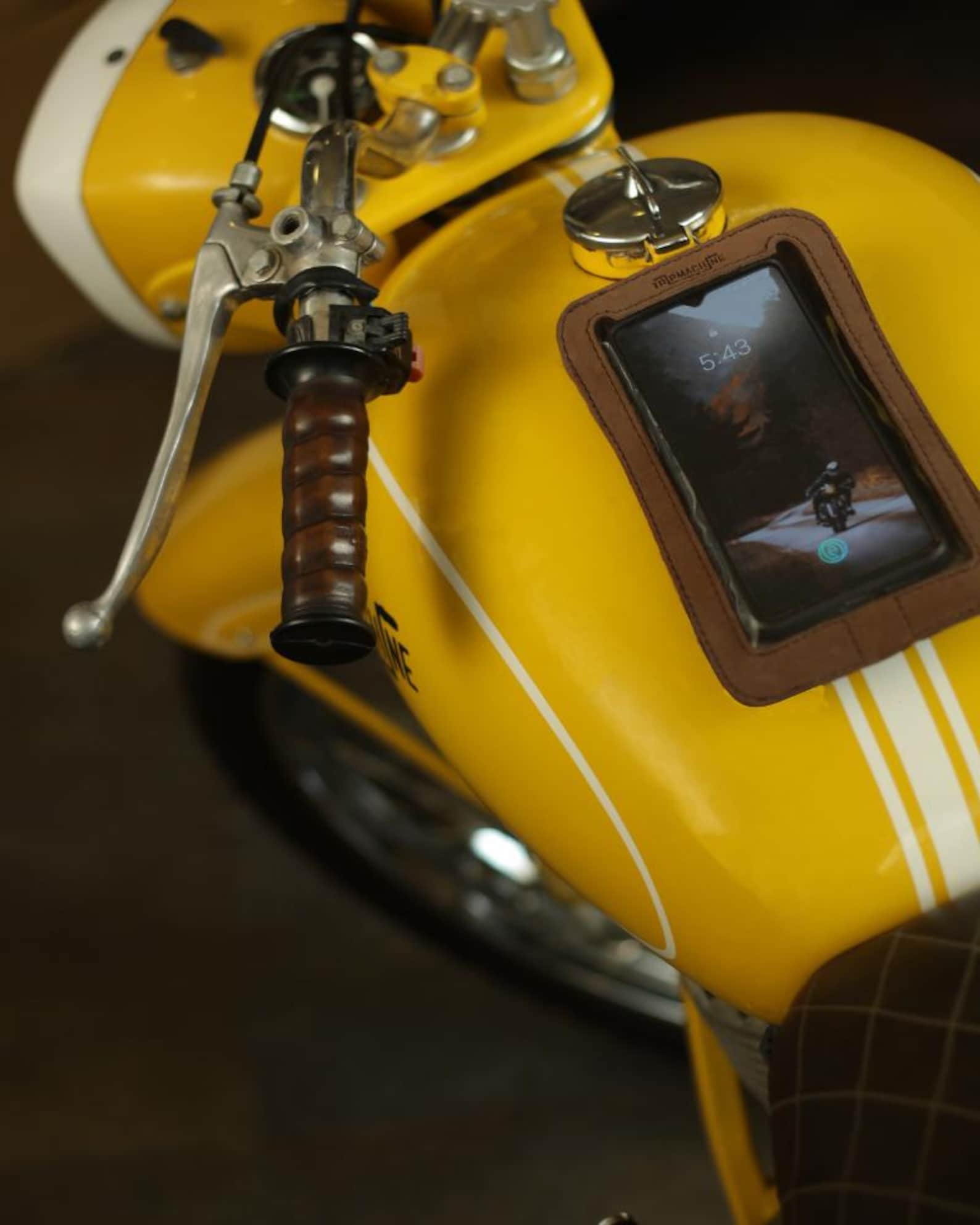 Motorcycle Magnetic Universal Phone Pouch | Tank Pouch | Anti-slip ...