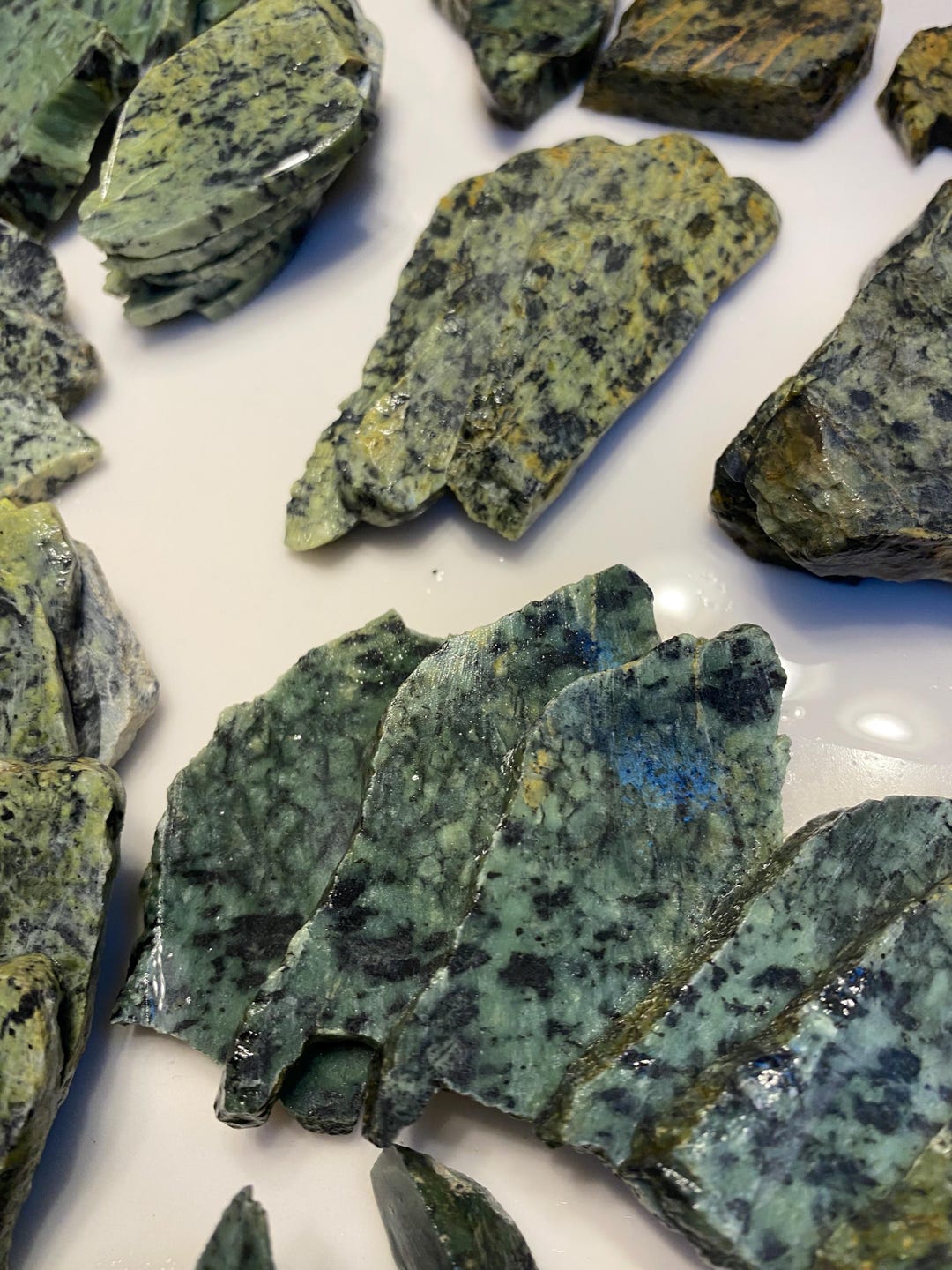 47 Beautiful Pieces of Serpentinite Rock With Maganatite Sliced Jewelry ...