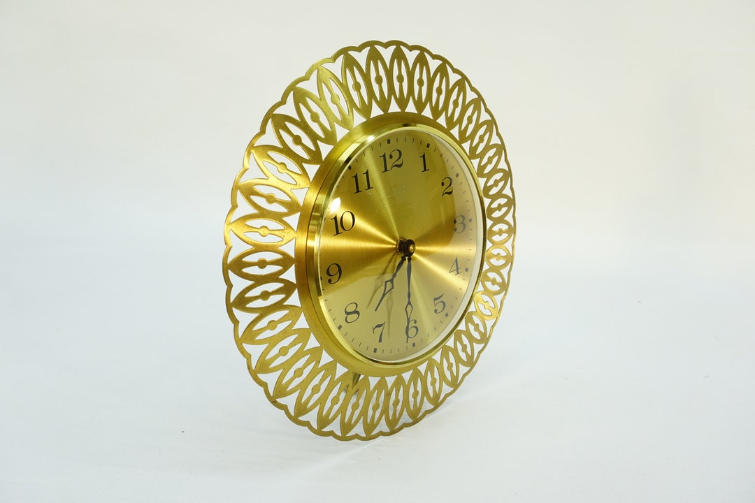 Vintage Sunburst Wall Clock / Mid Century Modern / 60s Clock / Retro ...