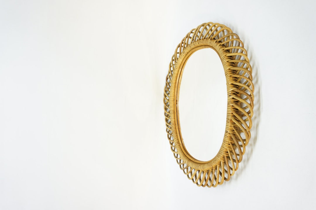 Vintage Rattan Mirror / 60s / Vintage Bamboo Wall Mirror / - Etsy