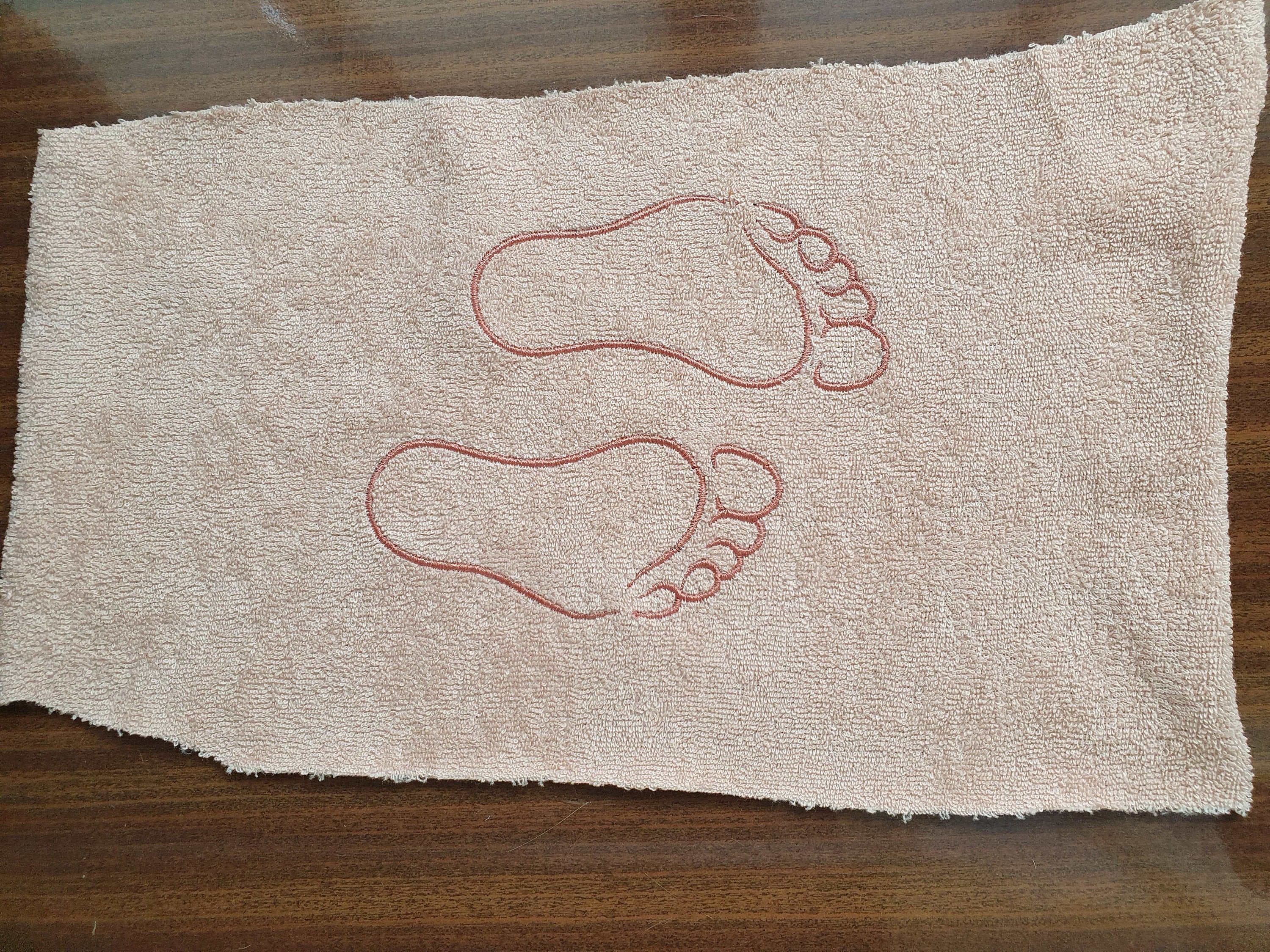 Machine Embroidery Design footprints - Etsy