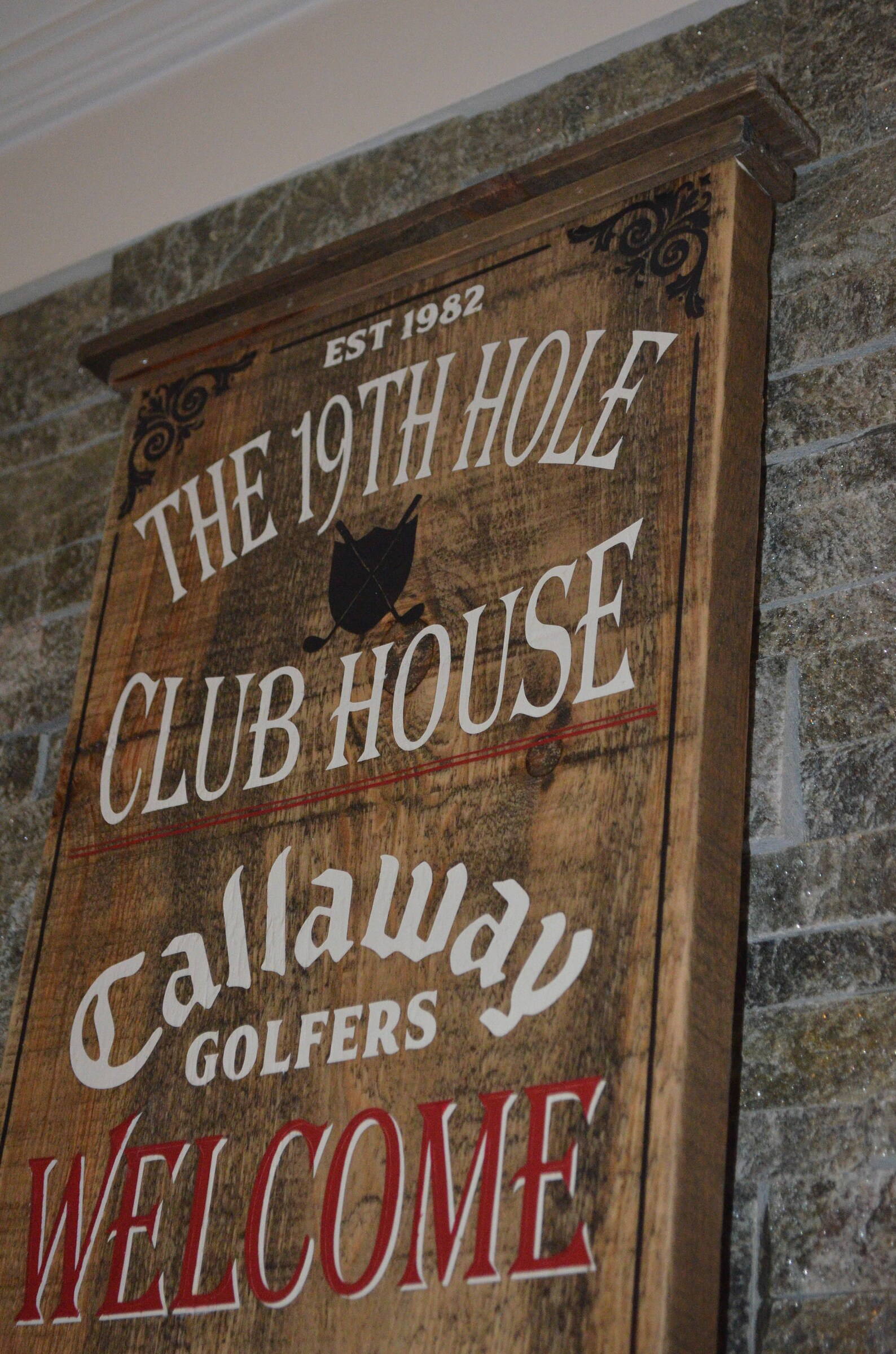 Rustic Wooden Sign Golf Sign 19th Hole Club House Sign Rustic - Etsy