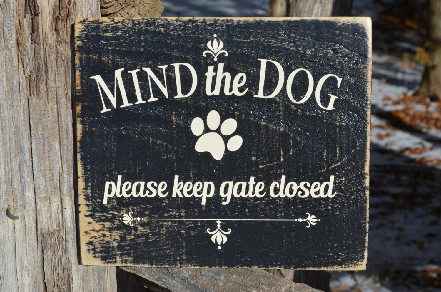 Mind the Dog Vintage Wooden Sign Rustic Dog Sign Beware of Dog | Etsy