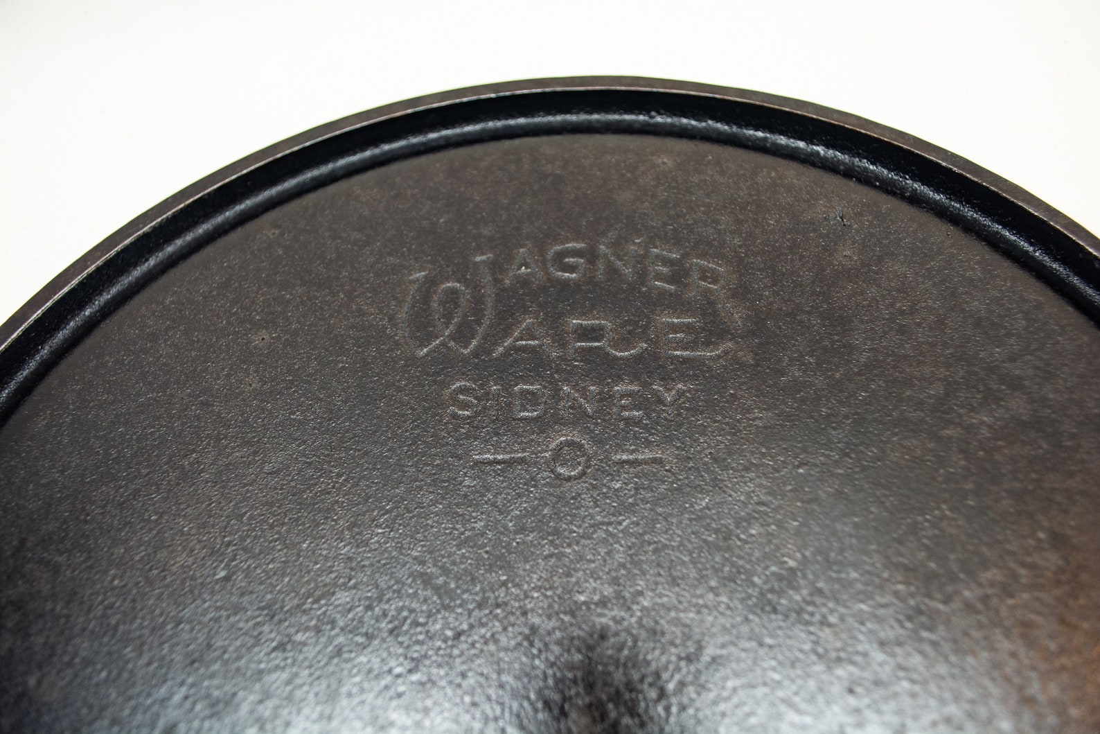 Wagner Ware Sidney O Round Griddle, 10.5 Inch, Cast Iron Griddle, C/n ...