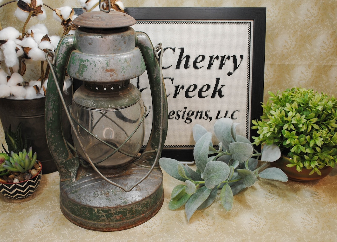 Antique Gambles Artisan Kerosene Railroad or Barn Lantern, Vintage ...