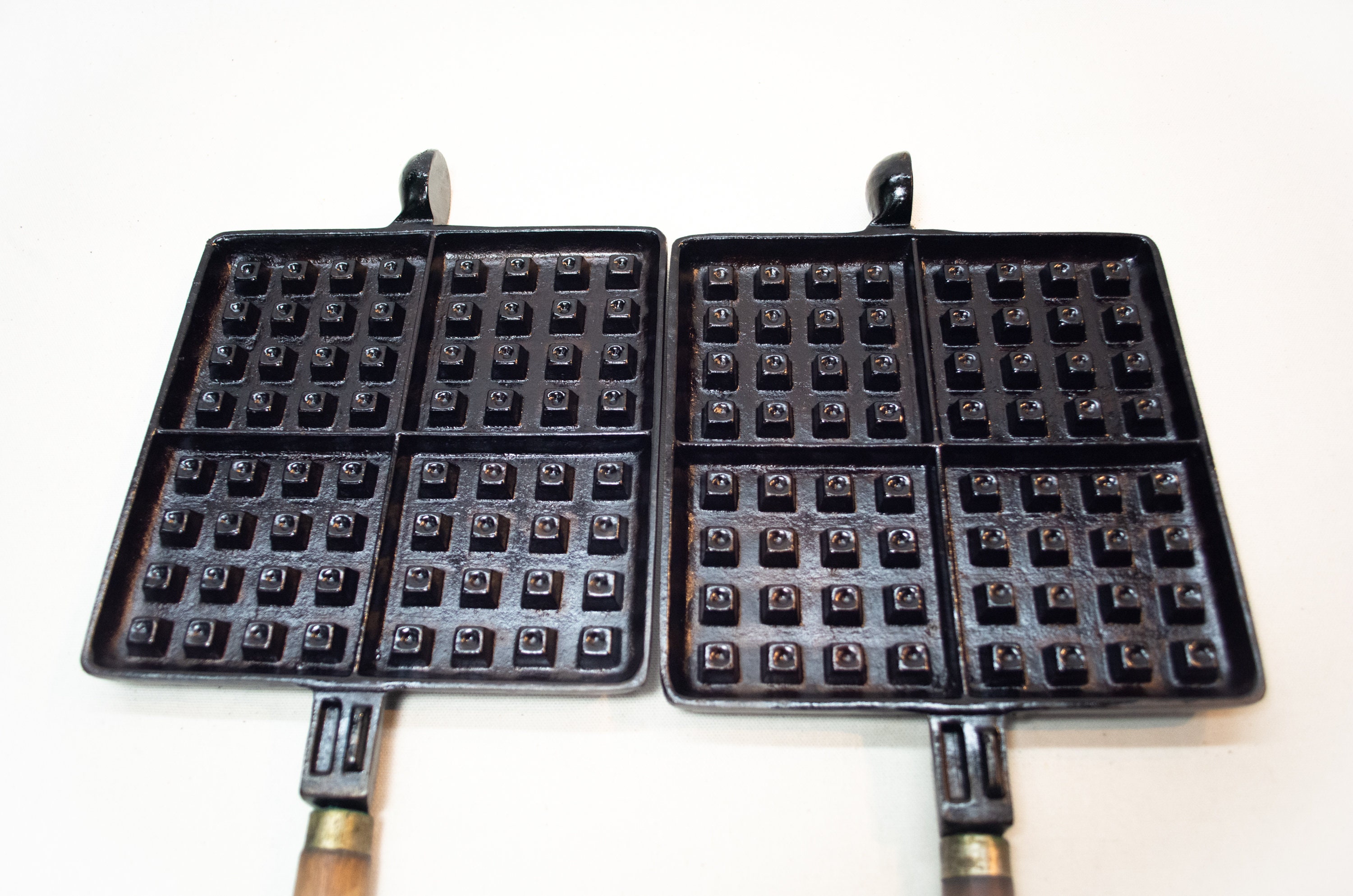 VERY RARE Wagner Square Waffle Iron Tall Base Vintage Cast | Etsy