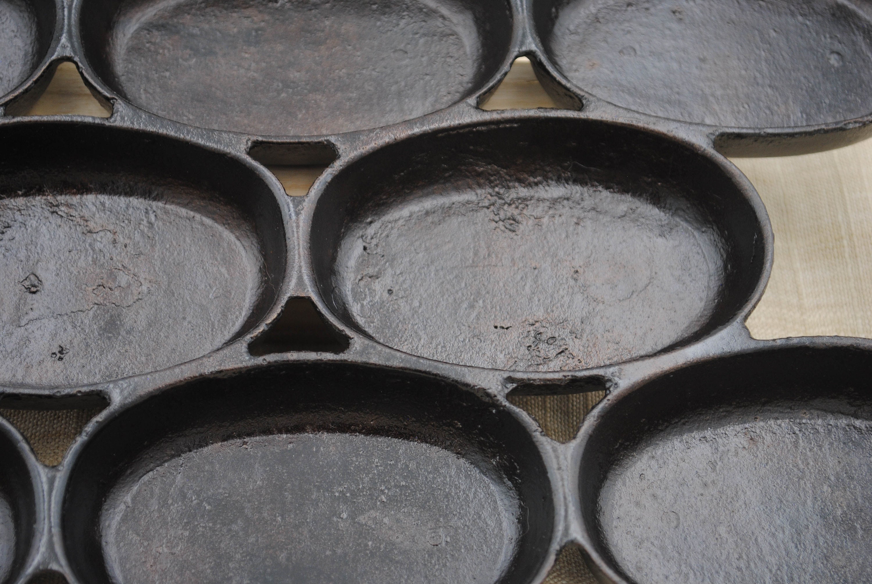 RARE Antique R&E Mfg. Co. Oval Gem Pan Vintage Cast Iron - Etsy