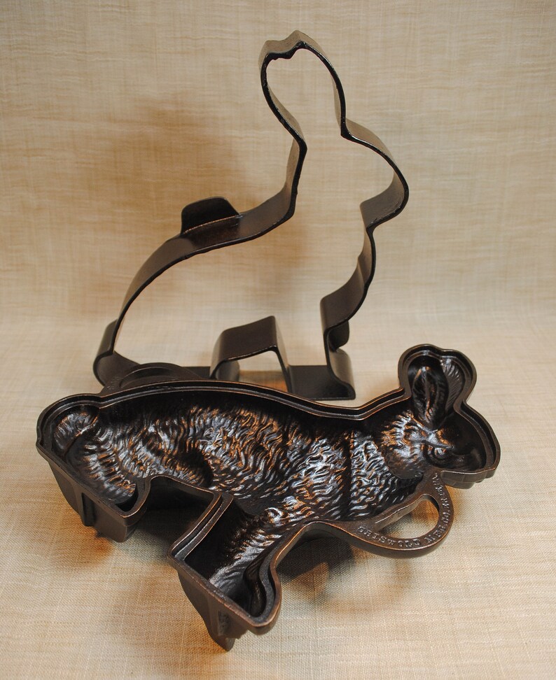 EXTREMELY RARE Griswold Rabbit Cake Mold With Cast Iron Riser - Etsy