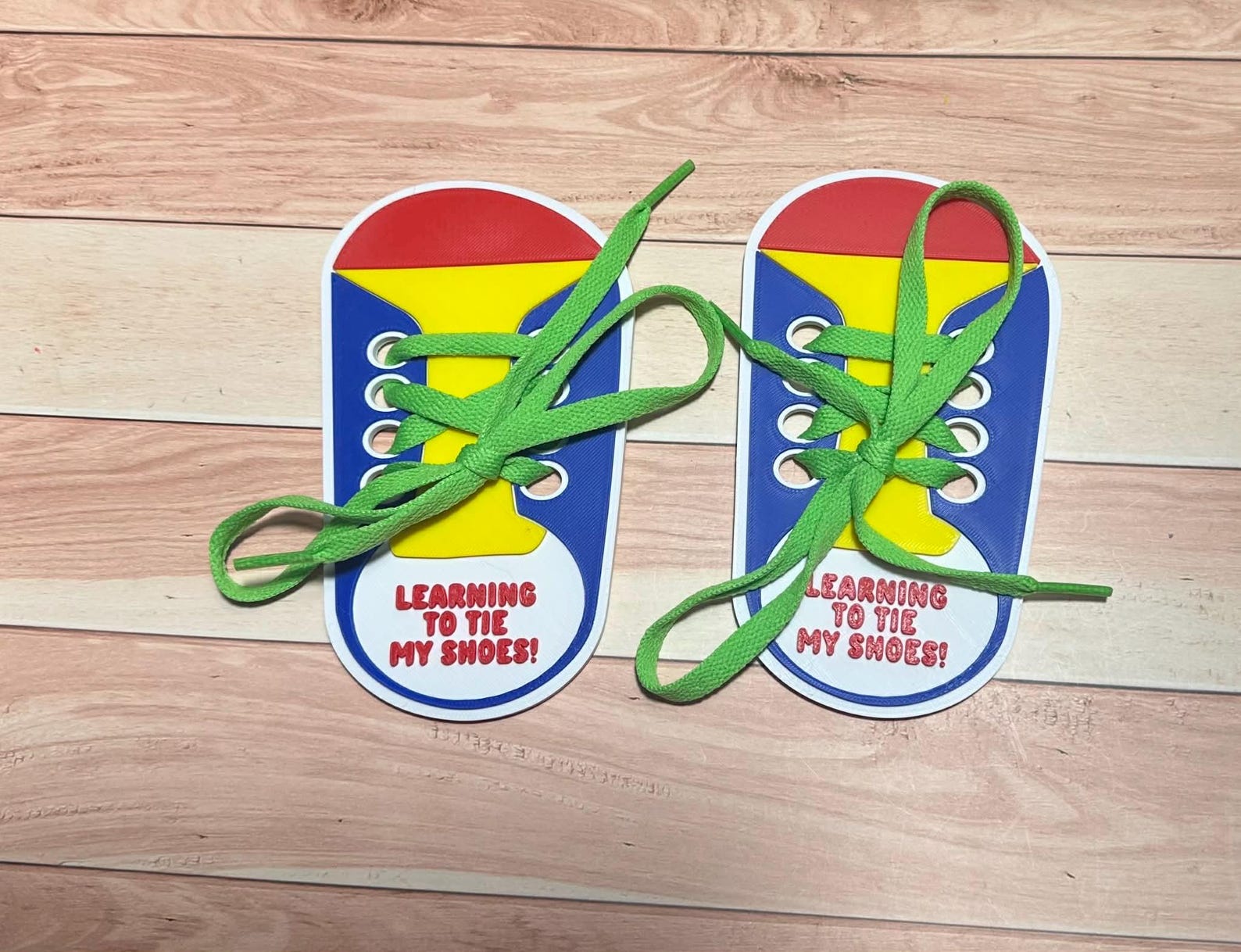 Shoe Tie Teaching Board for Kids | Learn to Tie Shoes Practice Board ...