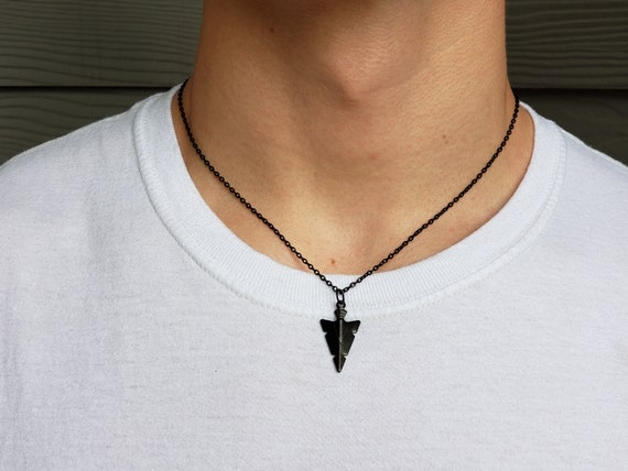 Black arrow necklace store