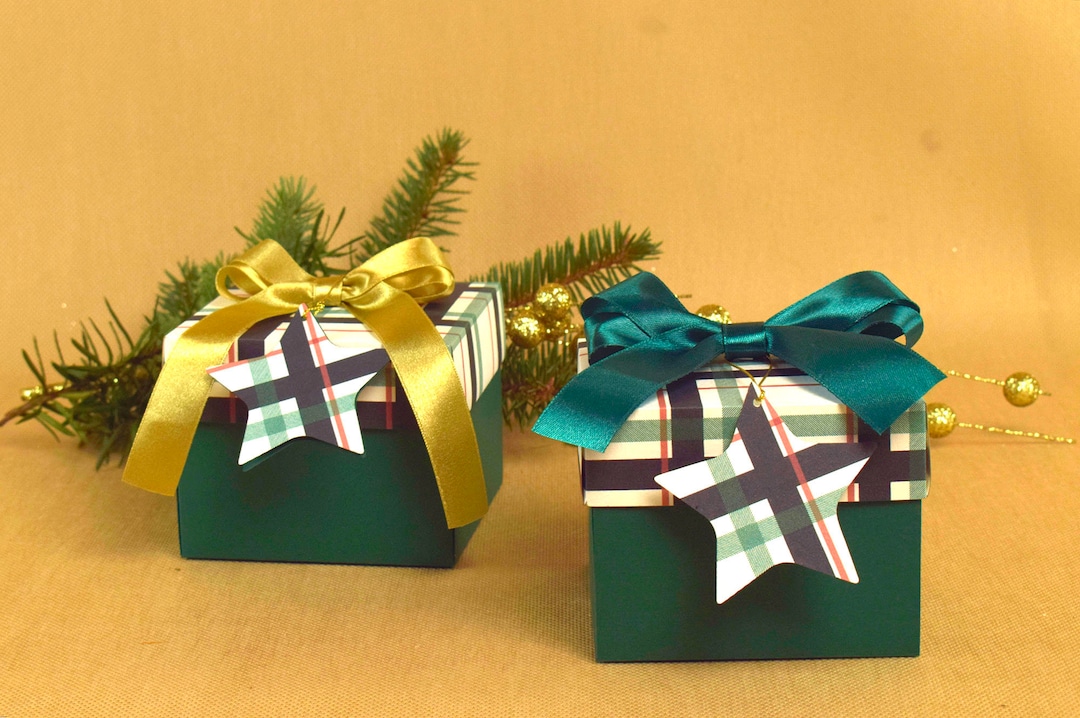 Merry Christmas Gift Box, MERRY CHRISTMAS, Personalised Packaging ...