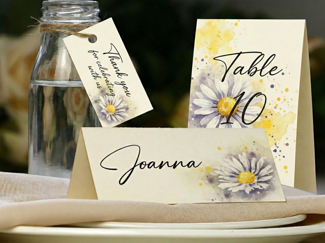 Custom Daisy Place Cards, Set of 10 - Etsy