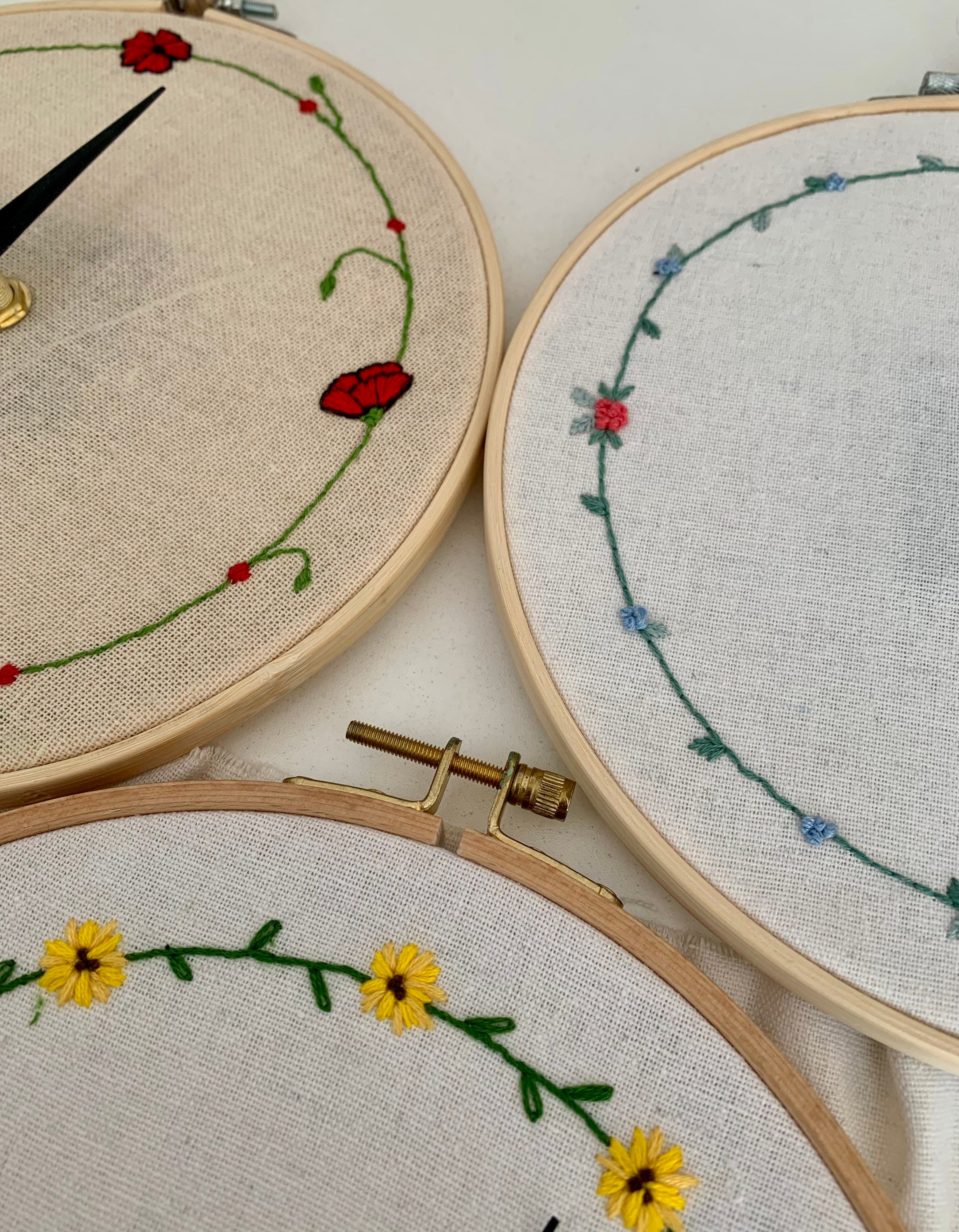 Beautiful Flower Clock Embroidery - Clock Handmade Room Decoration ...