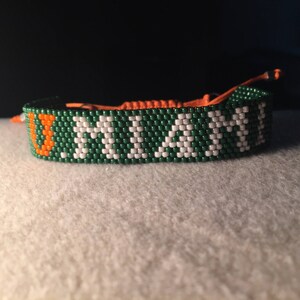 University of Miami Beaded Bracelet ***UM*** - Etsy