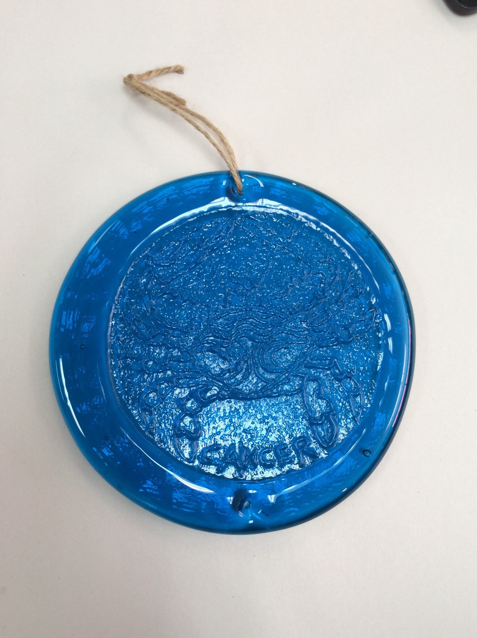 Blenko Glass 8-1/2 suncatcher 65CN Cancer zodiac turquoise blue