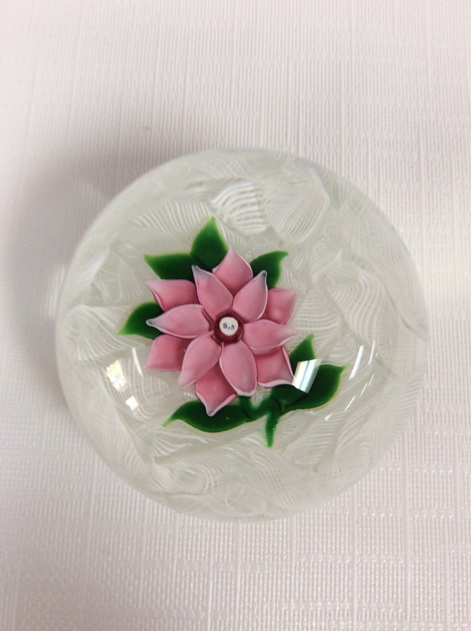 St. Kilda paperweight, pink flower, white laticcino background , made ...