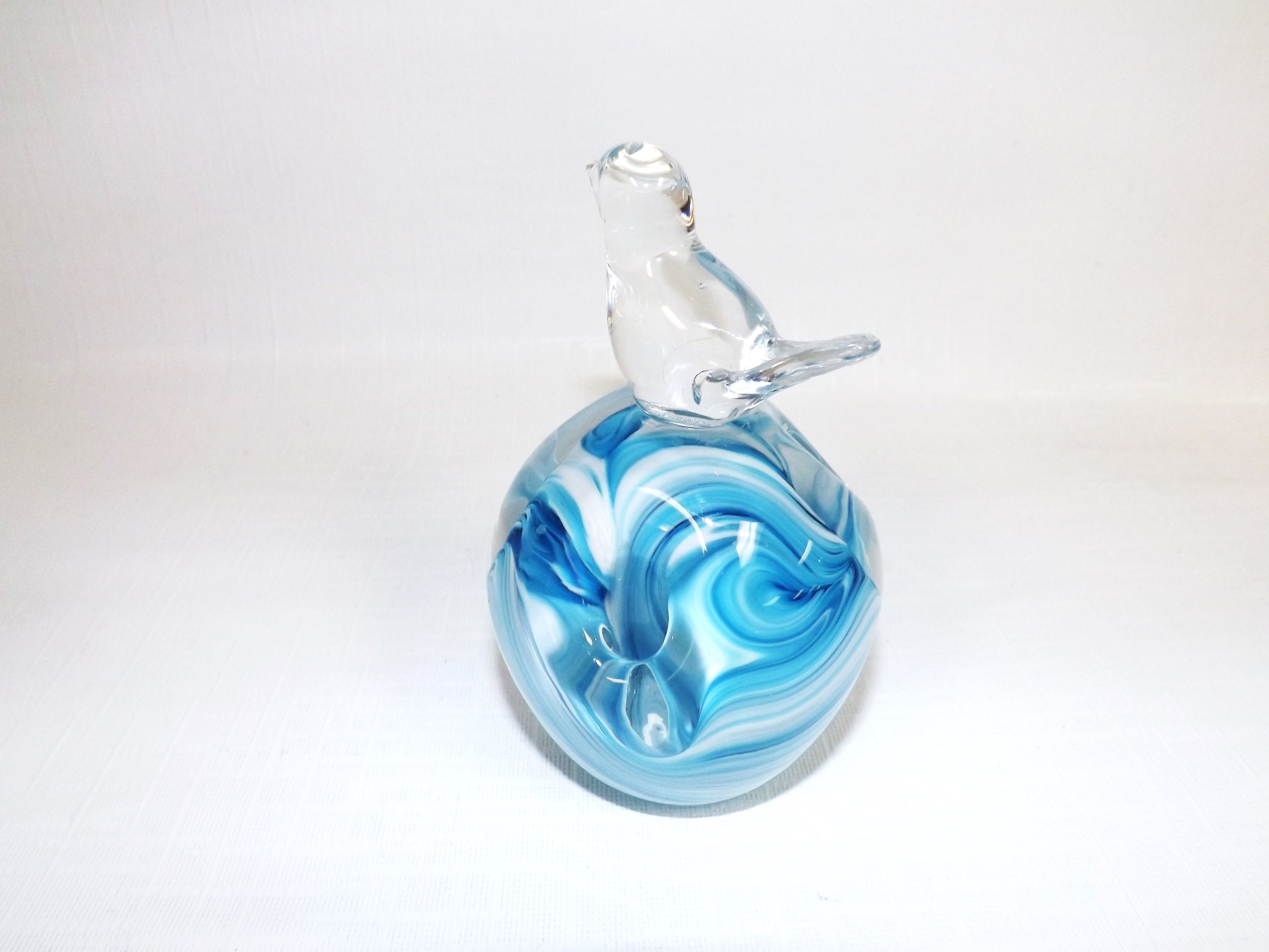 Gibson Glass Blue and White Swirl Pencil Holder Paperweight With Bird 1995