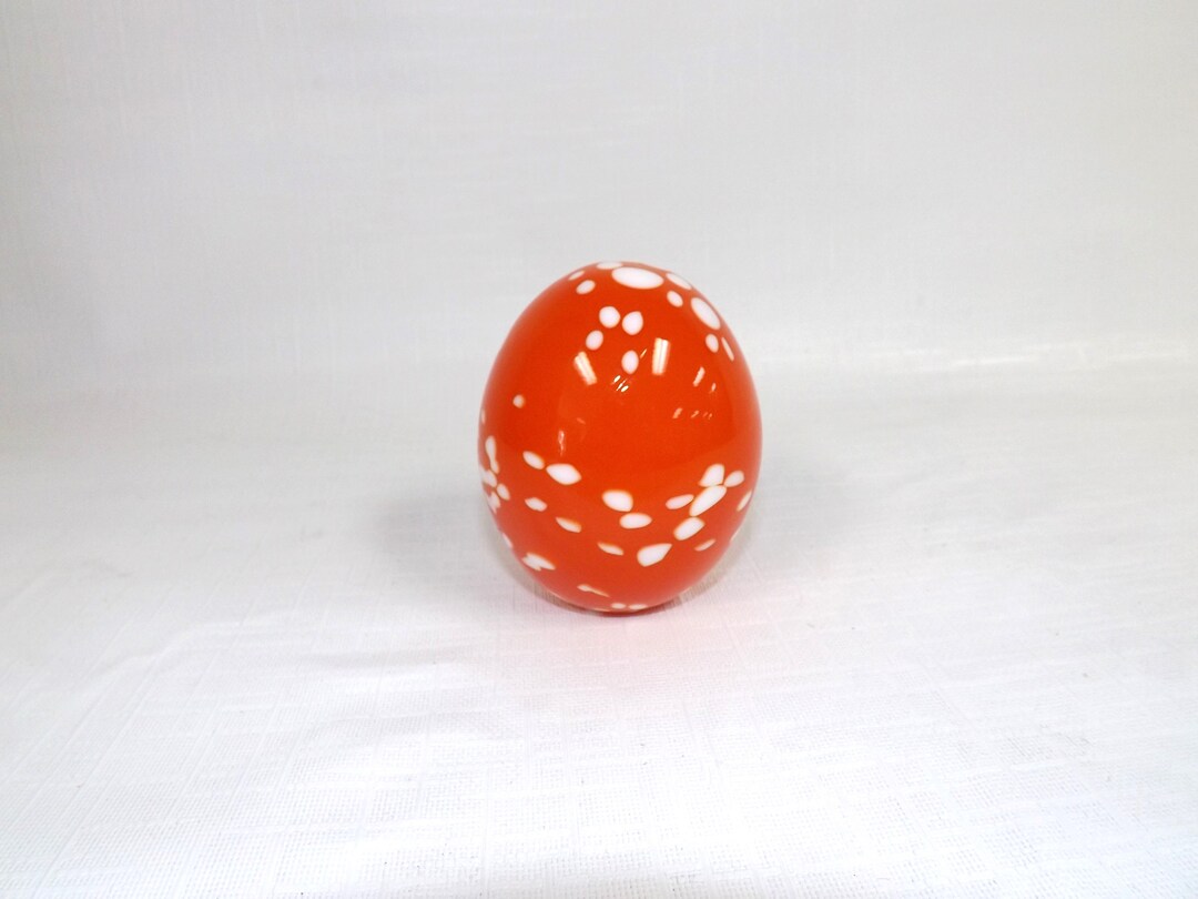 Blenko Glass Paw Paw Orange Solid Glass Egg Paperweight With White Frit ...