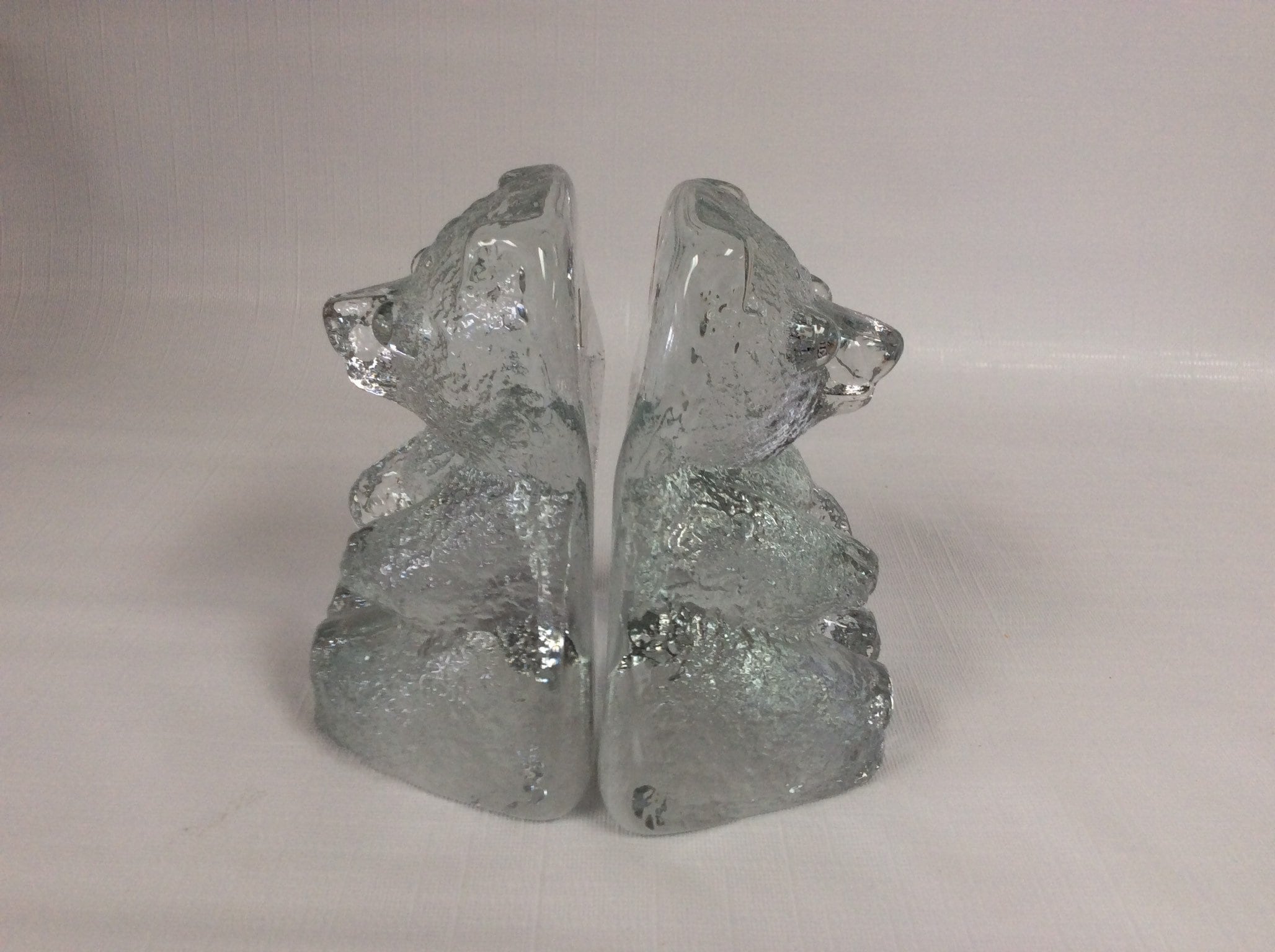Pair Blenko Glass bear bookends 836S