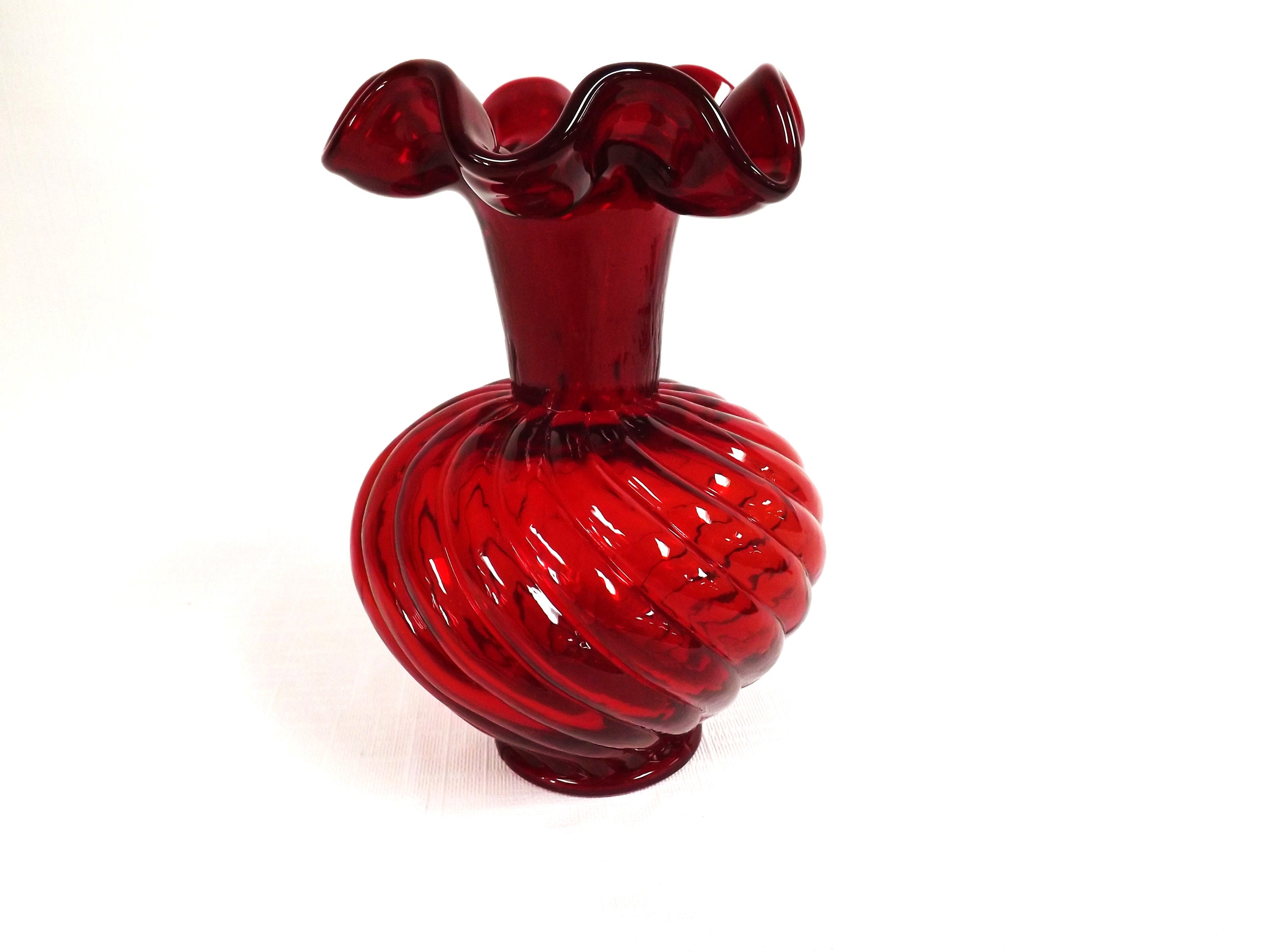 Fenton Glass Spiral Ribbed Ruby Red Vase Ruffled Top