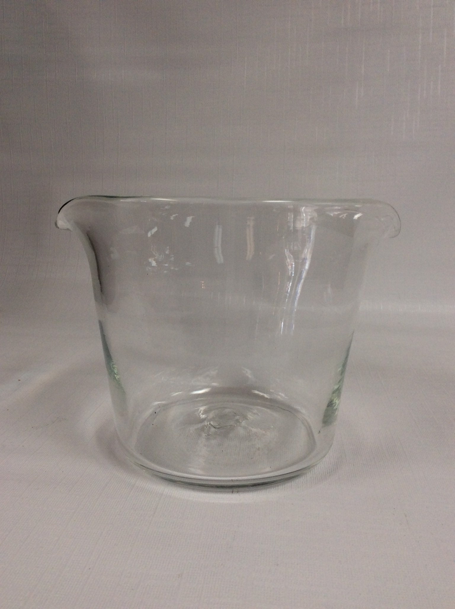 Blenko Williamsburg glass wine rinser CW7, crystal, hand blown