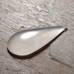 Very Rare Icy White Grossular Garnet Cabochon. 30.8mm X 13.5mm. 14.9 ...