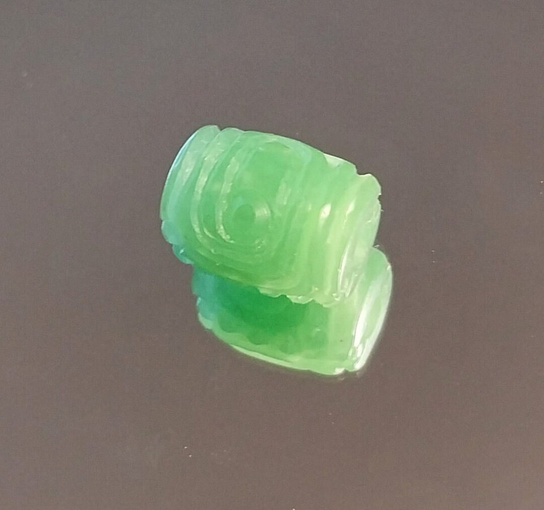Hand Carved Lime Green Quartz Mallorca Bead. - Etsy