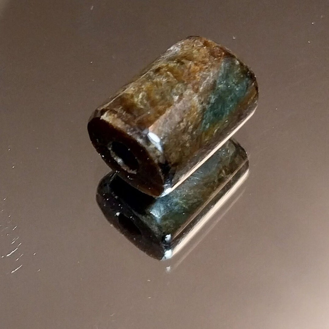 Hand Carved Canadian Vulcan Nephrite Jade Bead. - Etsy