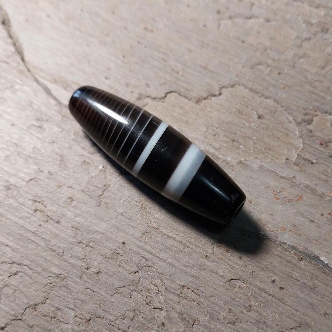 Hand Carved Fraser River Agate Bead. - Etsy