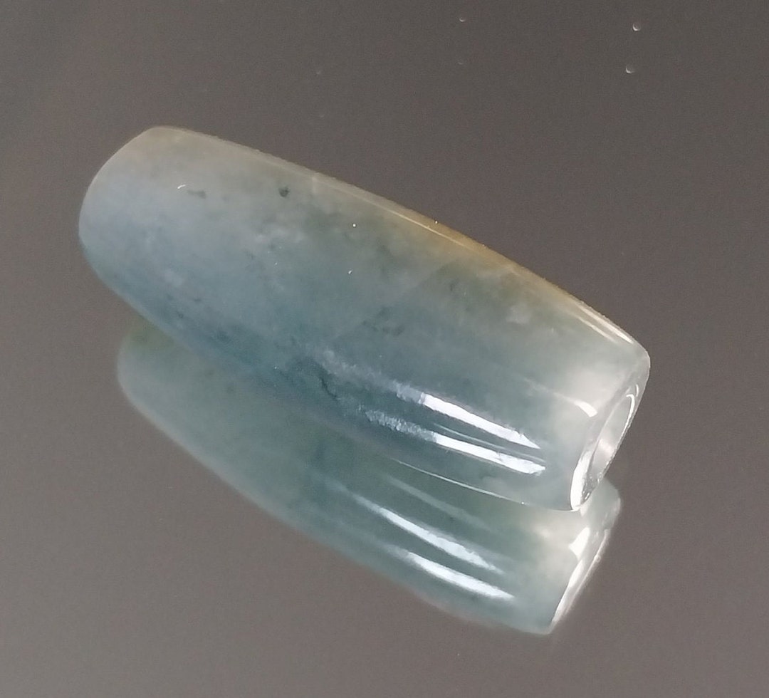 Hand Carved Guatemalan Jadeite Bead. - Etsy