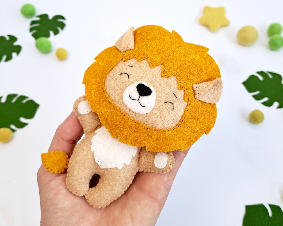Lion Pattern PDF Felt Pattern Lion Felt Pattern Safari Lion Plushie ...