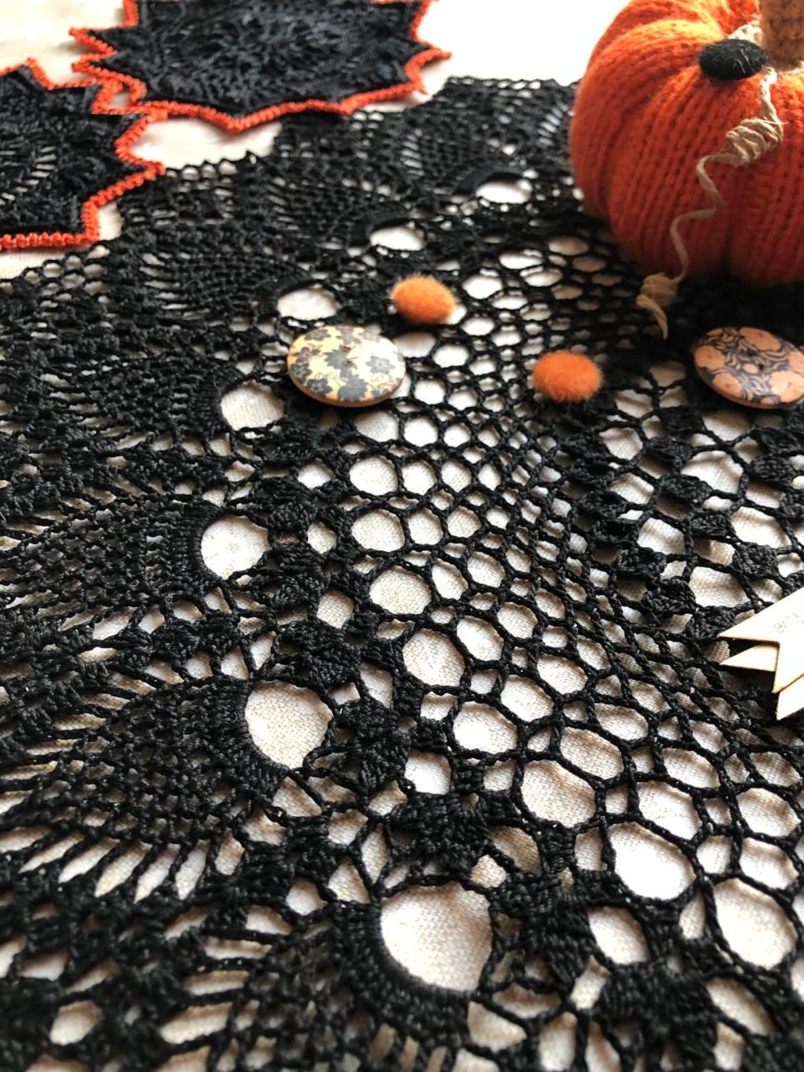 Set Gothic Doily, Crochet Black Doilies, Dark Home Decor, Halloween ...