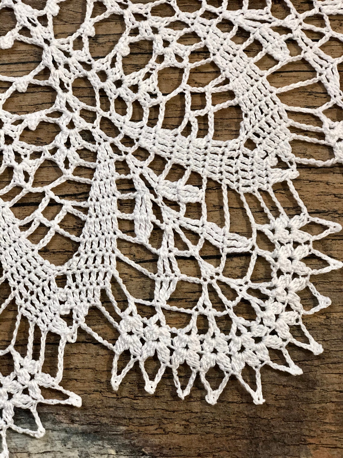Vintage doily / Knitted lace napkin / Hand crocheted doily / | Etsy